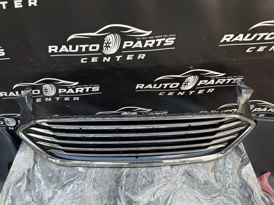 Grila centrala bara fata Ford Mondeo Mk5 Facelift 2018/2019/2020/2021 Bucuresti Sectorul 1 • OLX.ro