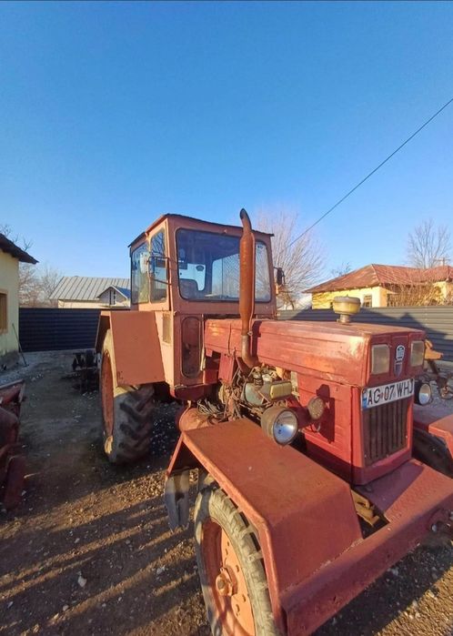 Vand tractor u650 Recea • OLX.ro