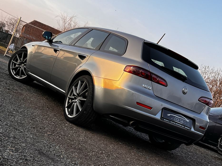 Alfa Romeo 159 2010 2.0JTDM/Xenon/Navi/Posibilitate rate fixe Iecea Mica • OLX.ro
