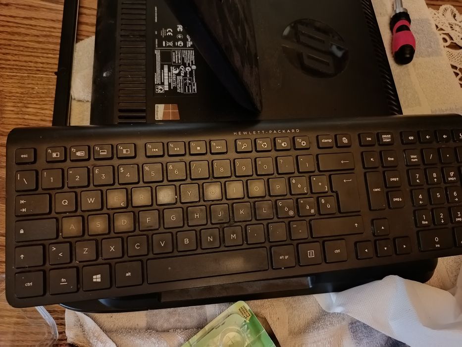 HP pavilion 20 all one pc Pascani • OLX.ro