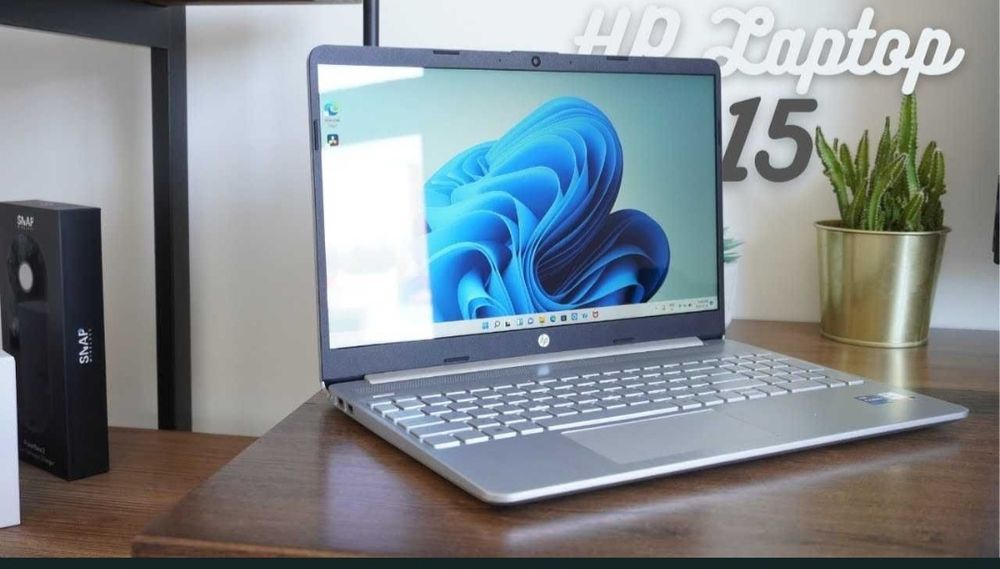 NOU UltraBook HP 15 Intel Core i7 1355u 8GB SSD 1TB Garantie Cluj ...