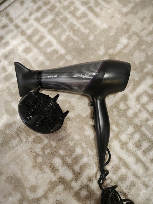 Сешоар Philips dry care pro 2300w гр. Пловдив Христо Смирненски • OLX.bg