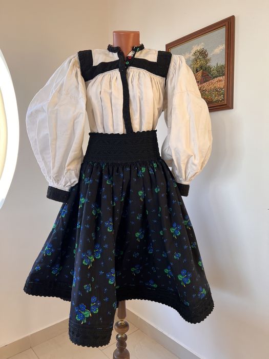 Fusta sumna Oas, model deosebit, autentic, traditional Borsa-Crestaia ...