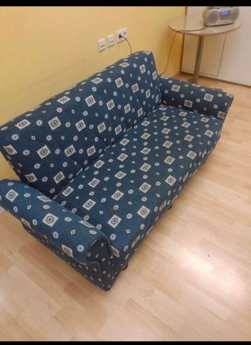 Разтегателен диван гр. София Младост 3 • OLX.bg