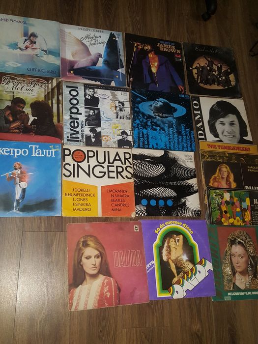 Discuri vinil placi pick up modern talking james brown Bacau • OLX.ro