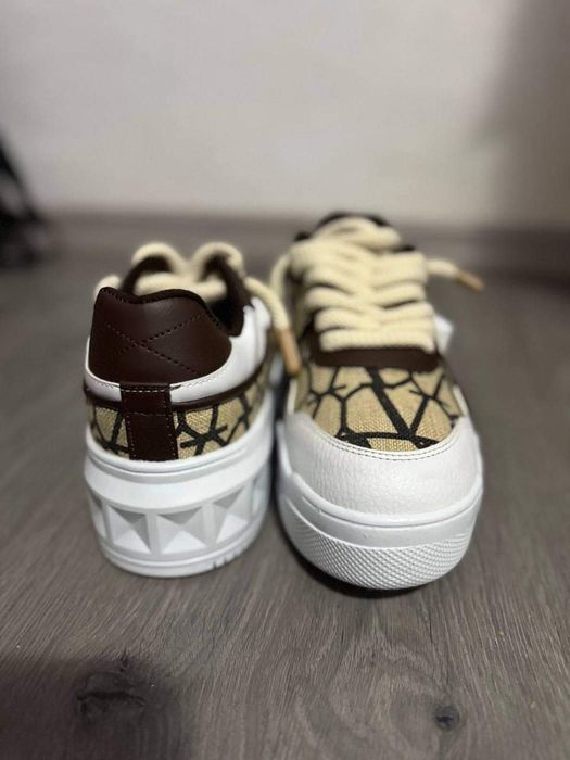 Adidasi barbati top Craiova • OLX.ro