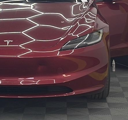 Vand bara fata rosie tesla model 3 highland 2024 Ilfov Baneasa • OLX.ro