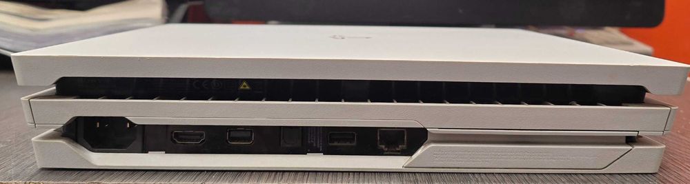 Hope Amanet P4 PlayStation 4 PRO / 1TB Bucuresti Sectorul 4 • OLX.ro