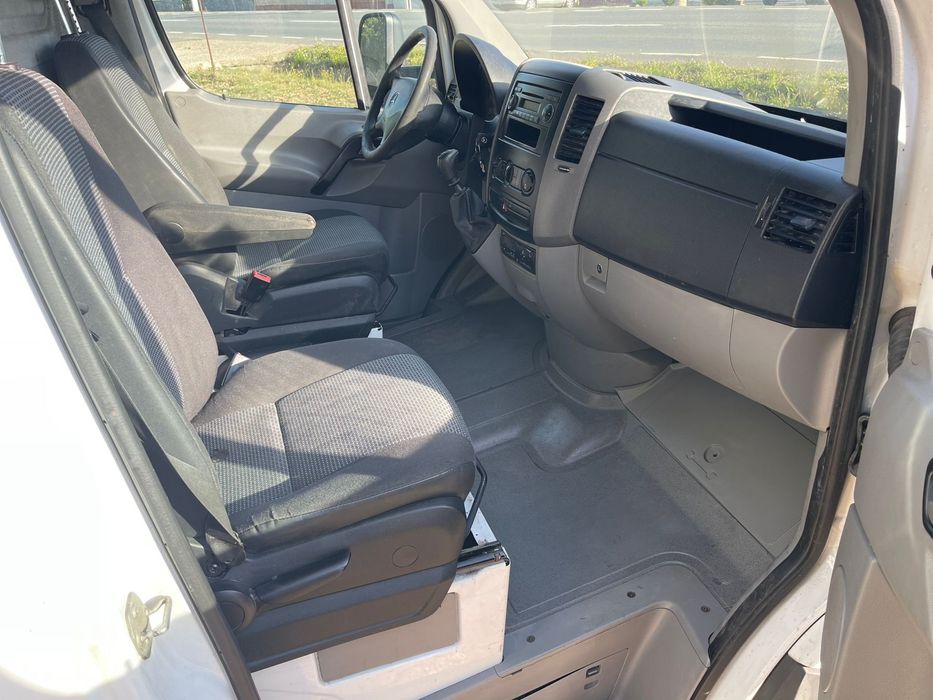 Mercedes Sprinter 513 - An 2010 / 2.2 Diesel, cu Lift Arad • OLX.ro