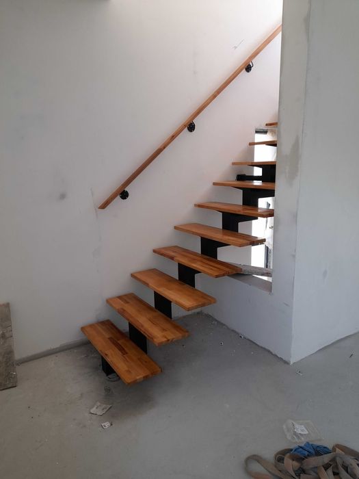 Scari metalice interioare și exterioare pentru casa dumneavoastră ...