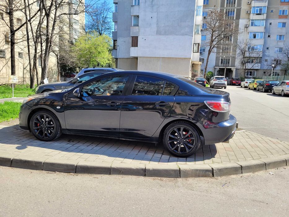 Vând Mazda 3 ,2010,BL 2000 ,benzina Iasi • OLX.ro
