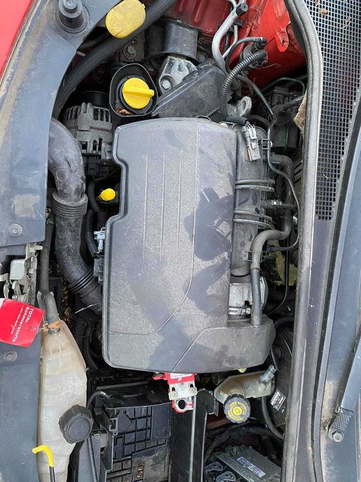 Renault clio 3 1.2 i на части рено клио 3 1.2 бензин на части гр. Добрич в.з. Лозята • OLX.bg