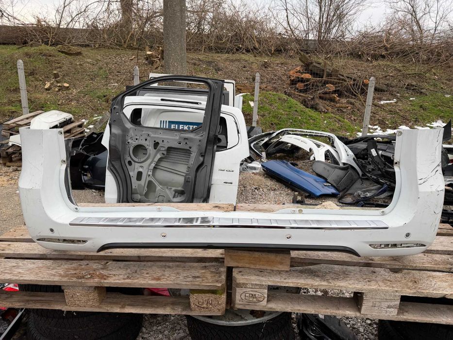 Броня Mercedes Vito/ V Class W447 гр. Видин Център • OLX.bg