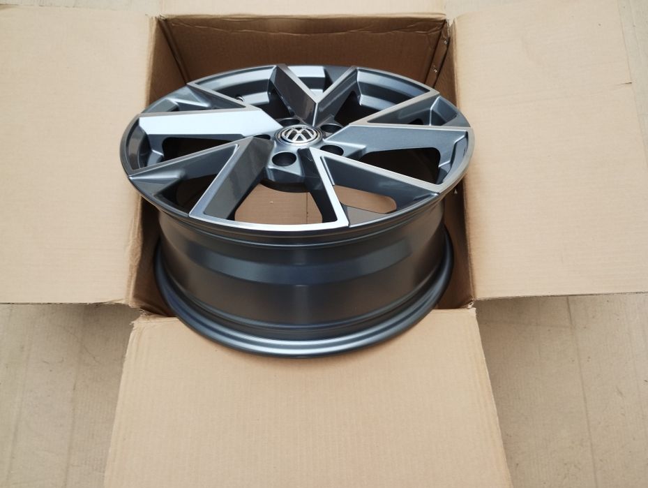 Jante Noi R17 VW Passat Golf 7,6,5 Tiguan Touran Sharan Jetta Caddy ...