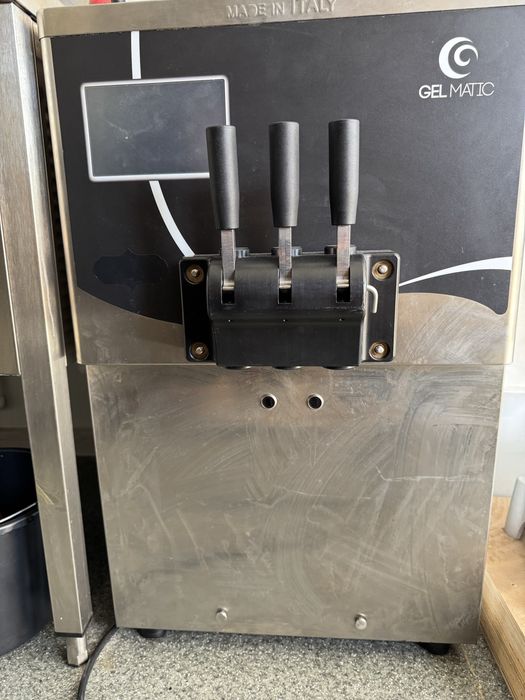 Masina de inghetata Gel Matic- Italia Pitesti • OLX.ro