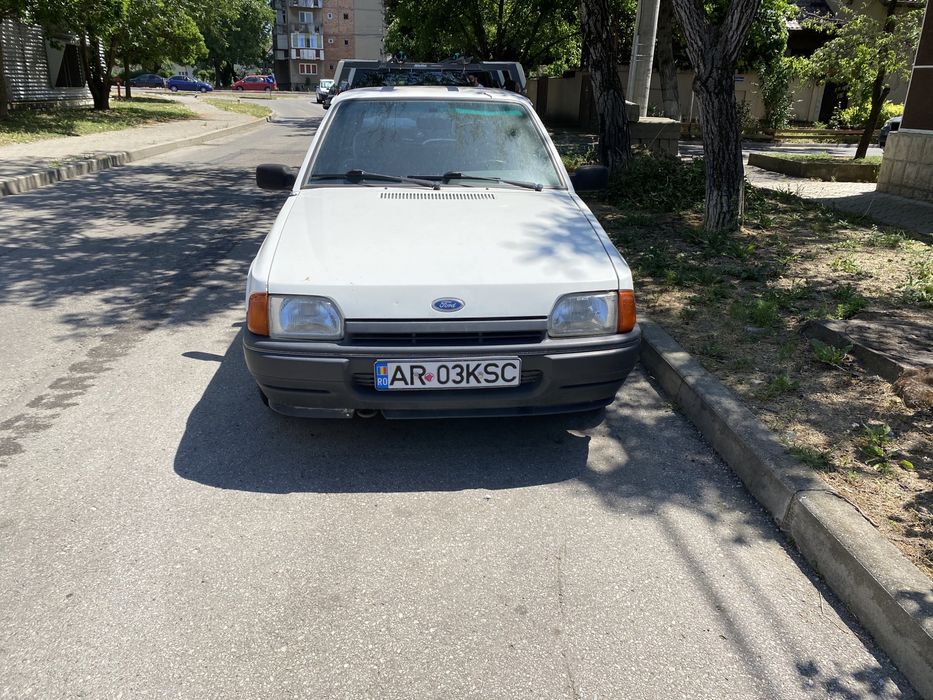 Vand Ford Escort Combi Arad • OLX.ro
