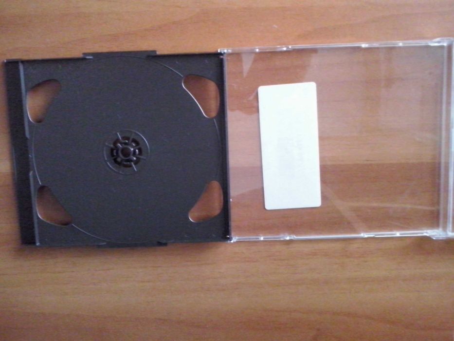 Carcasa, plic CD/DVD - Brasov Brasov • OLX.ro