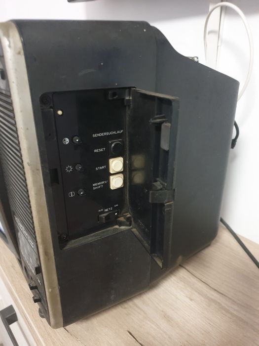 Tv tub color Mitsubishi cp 147G vintage 1978 televizor colecție Bacau • OLX.ro