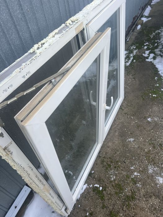 Geam termopan sh rehau alb Bucuresti Sectorul 5 • OLX.ro