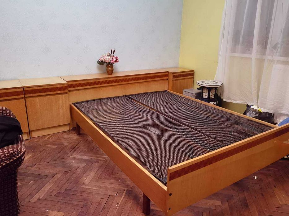 Спалня, ракла и нощни шкафчета гр. София Център • OLX.bg