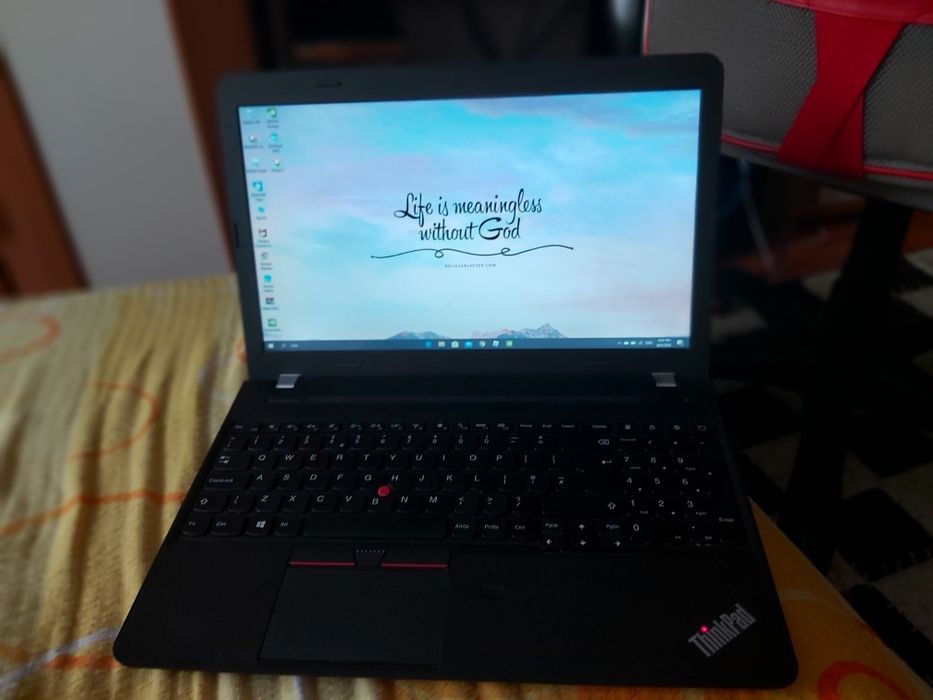 Laptop Lenovo ThinkPad e550!Office!Gaming ! Aproape NOU! Onesti • OLX.ro