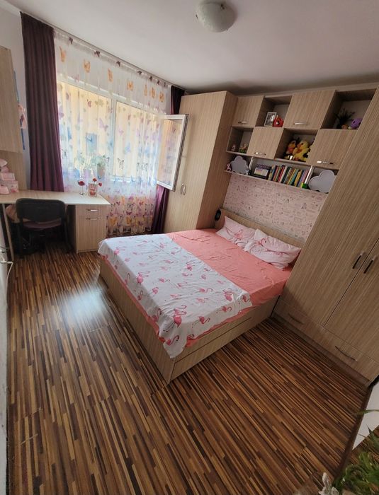 Mobila dormitor completa Popesti-Leordeni • OLX.ro