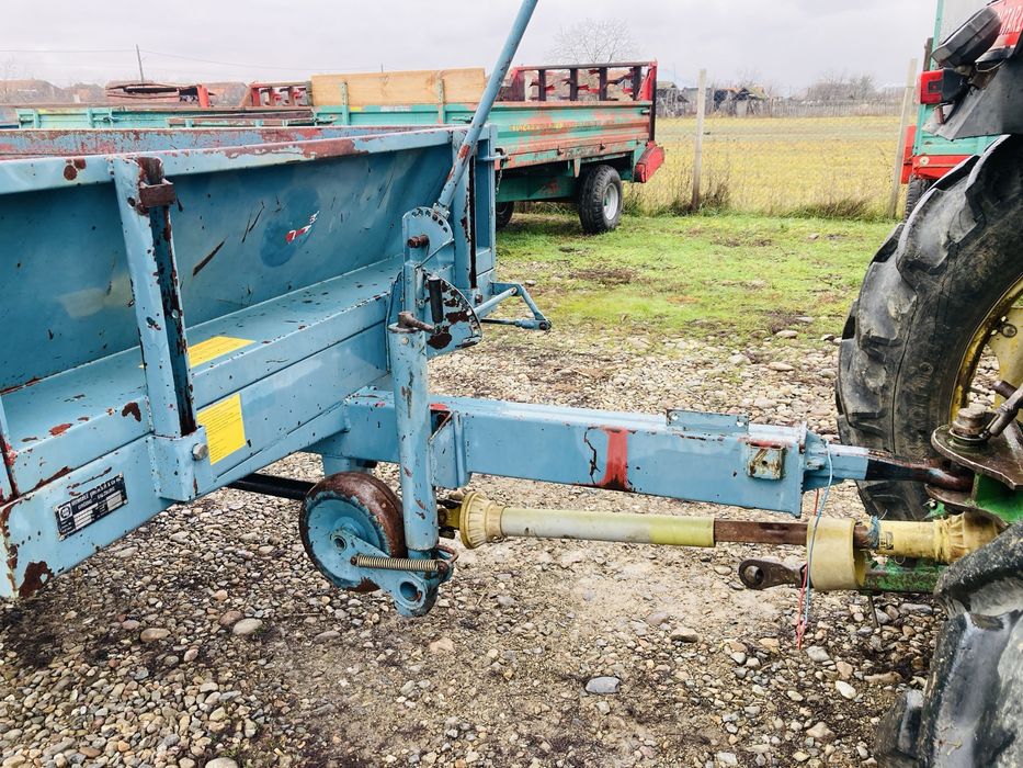 Mig gunoi, remorca de imprastiat balegar Mengele 2.8 Tone tabla Uileacu ...