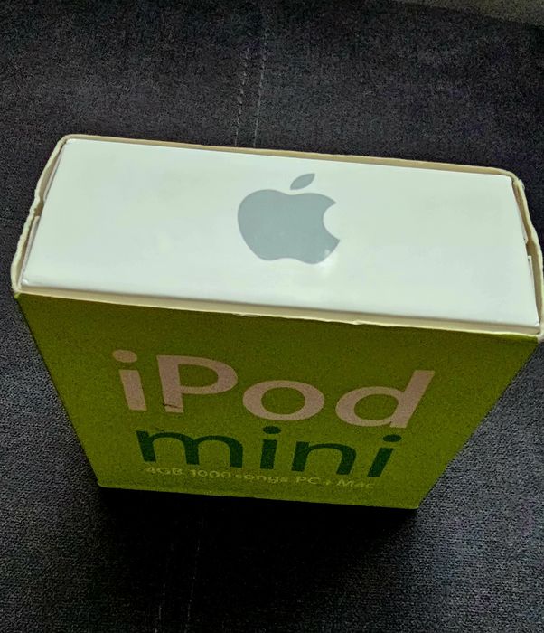 IPod mini Green 4 GB GEN 2 la cutie Piatra Neamt • OLX.ro