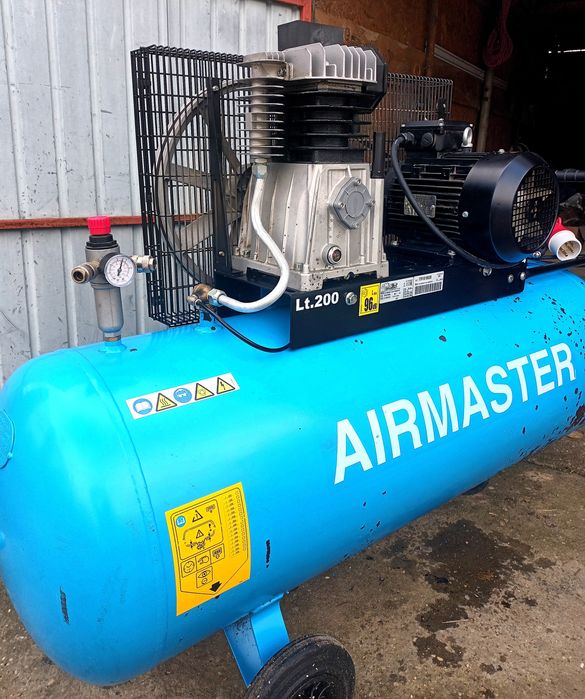 Compresor aer 200l Airmaster 380V Fierbinti-Targ • OLX.ro