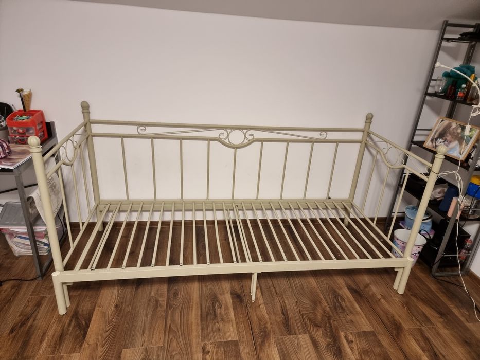 Pat extensibil 80-160/ 200 cm metalic Savinesti • OLX.ro