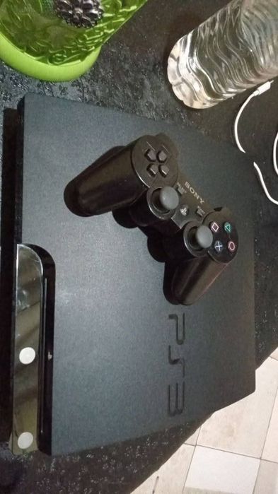 Dau la schimb PS 3 pe un PC Iasi • OLX.ro
