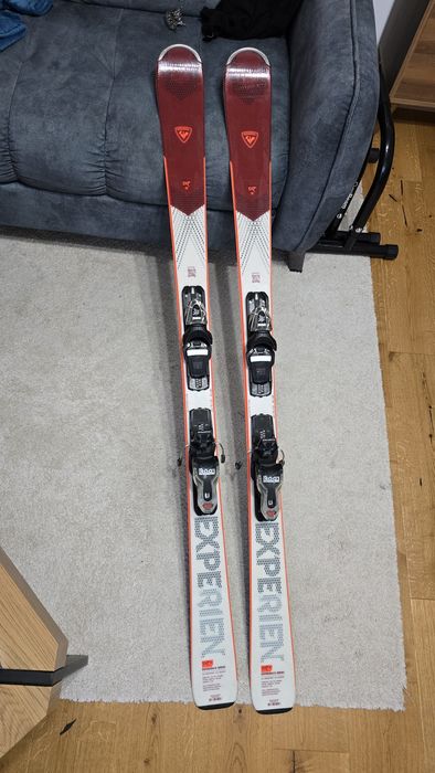 Schiuri Rossignol legaturi Look 160cm radius 13m Brasov • OLX.ro