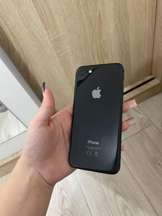 Vând iPhone 8 256 GB Focsani • OLX.ro