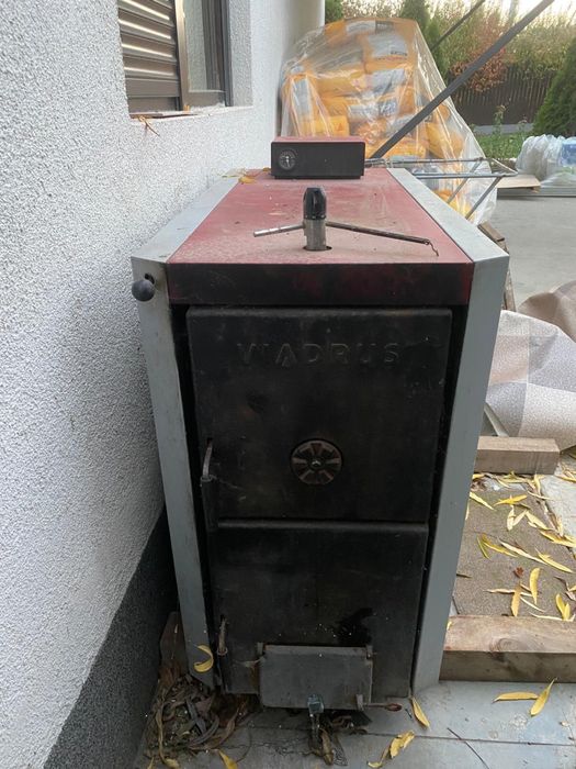 Centrala pe lemne Viadrus 50 kw+Puffer Ferroli 1000L Galati • OLX.ro