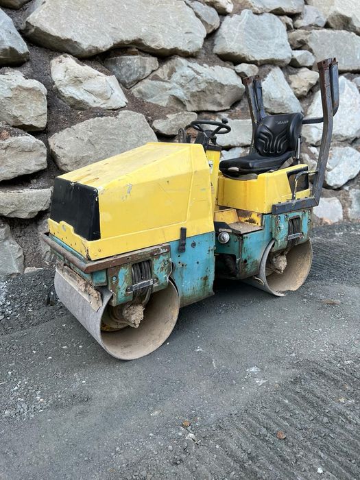 Cilindru compactor Ammann AV12E - 1500 kg, an 2004. Sant • OLX.ro