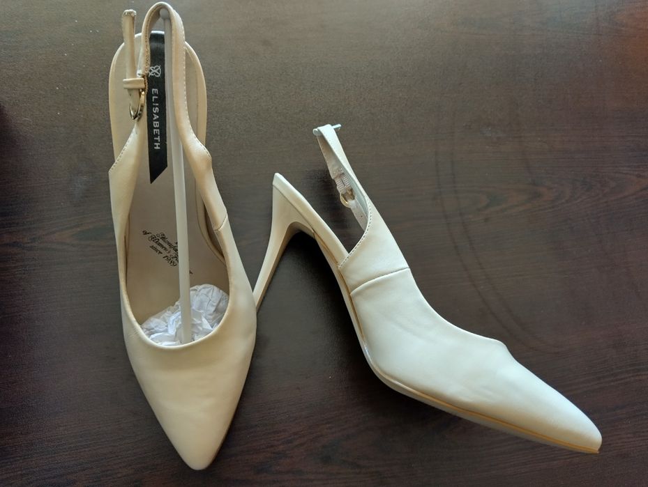 Елегантни дамски обувки без пета Elizabeth гр. Созопол • OLX.bg