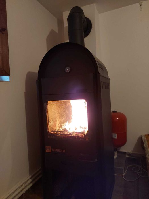 Termosemineu 25KW Aqua Plus Tatulesti • OLX.ro