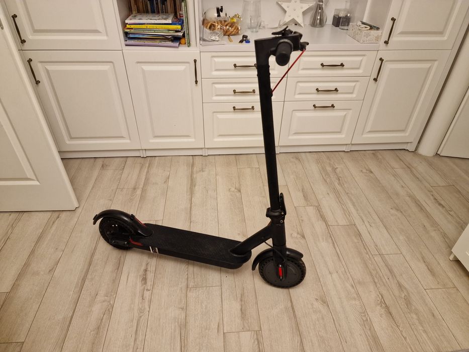 Vand trotineta electrica Bucuresti Sectorul 2 • OLX.ro