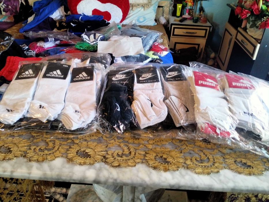 Haine noi de bărbații și damă Gurbediu • OLX.ro