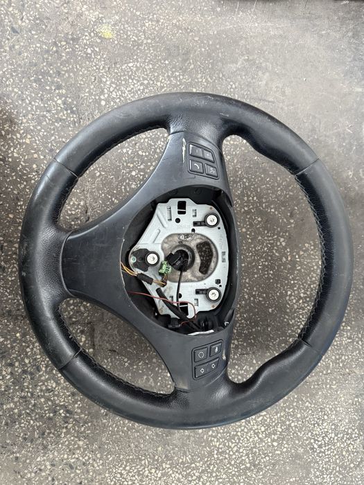 Волан за BMW E81 Е84 E87 E90 E91 E92 E93 гр. Хасково Промишлена зона - Юг • OLX.bg