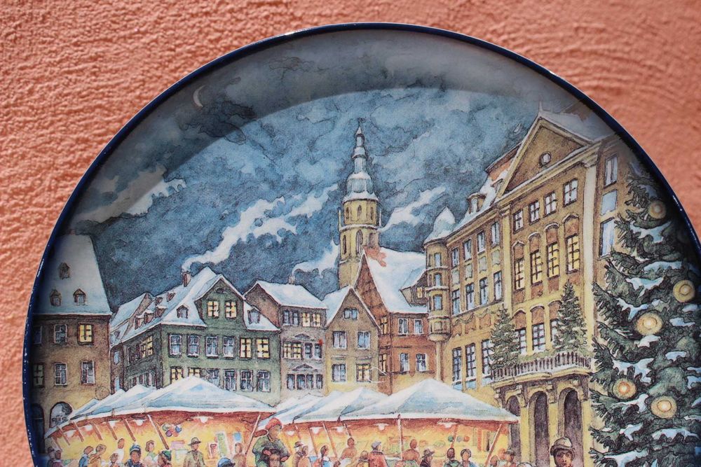 Farfurie portelan de colectie GOEBEL - Boto Bauer, Piata de Craciun ...