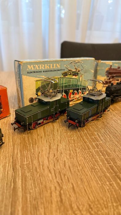 Lot Marklin 6x locomotive 12x vagoane 2x bariere 3001 CM800 89005 8902 Ploiesti • OLX.ro