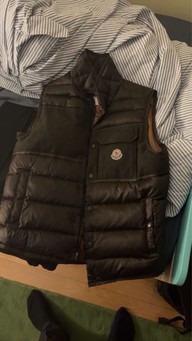 Vesta Moncler Originala Ilfov Baneasa • OLX.ro