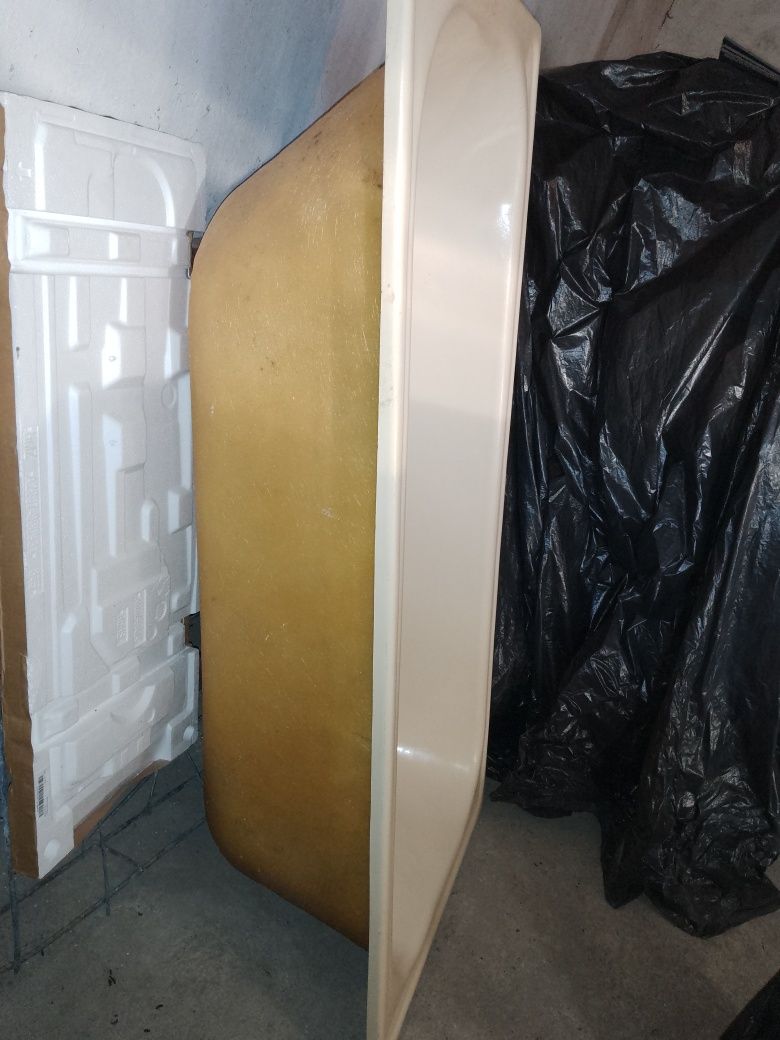 Вана с размер 150х70 гр. Смолян Нов център • OLX.bg