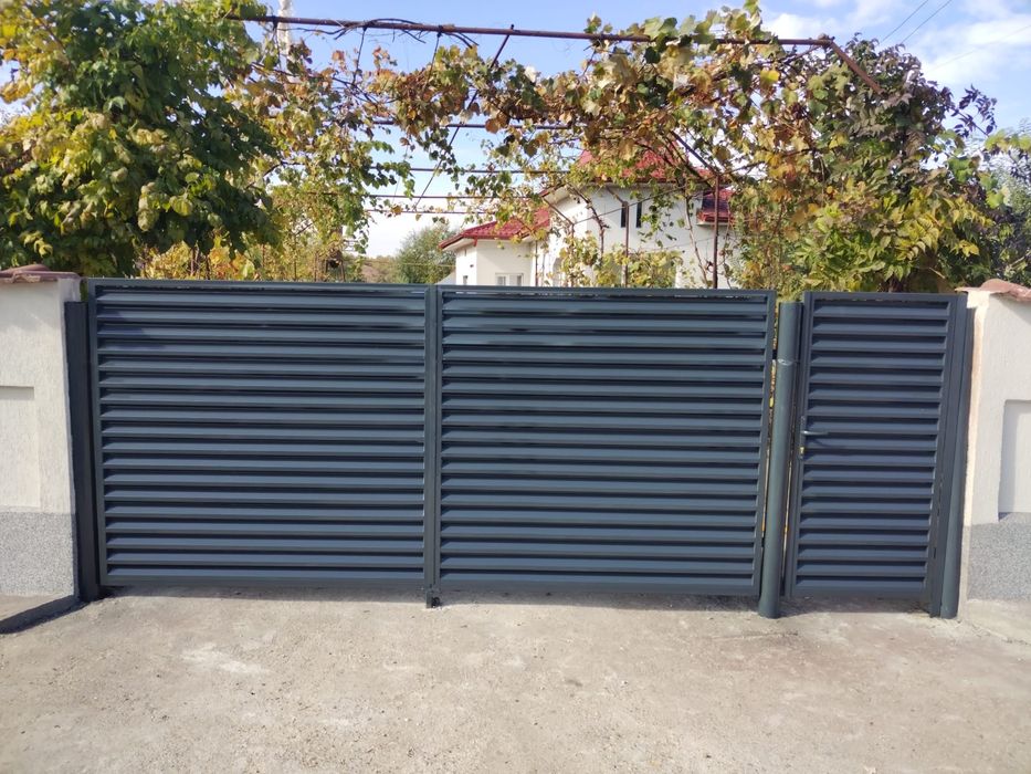 Porti fier forjat,,porti din rectangulara amprentat Slatina • OLX.ro