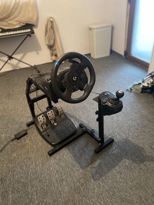 Volan logitech g923+stand Vladimirescu • OLX.ro