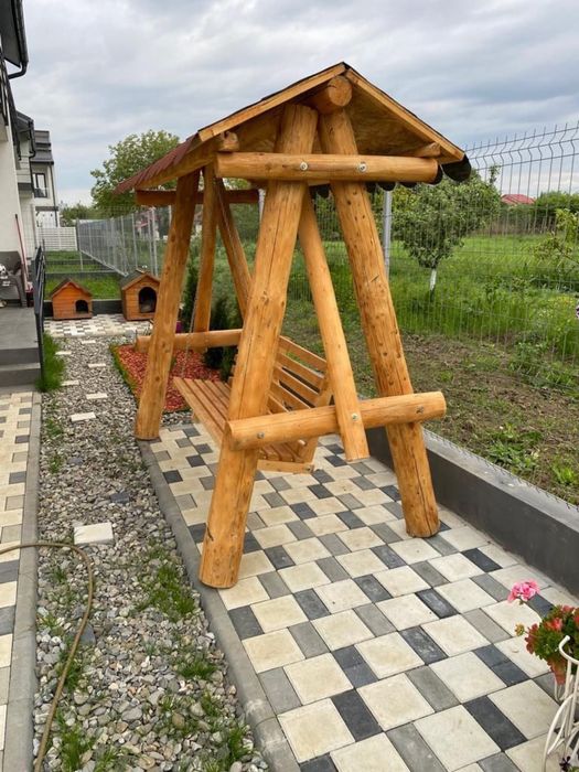 Construiesc diferite lucuri din lemn, magazii, perdea, foisor,legan ...