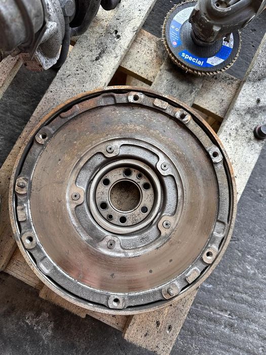 Kit ambreaj Volvo V40 S40 V50 AV61-7550-C1B Baia • OLX.ro