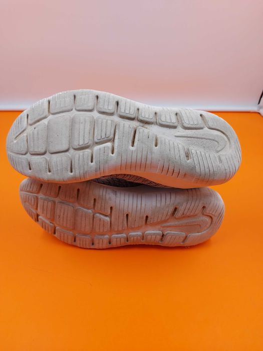 Nike номер 43 Оригинални мъжки маратонки гр. София 7-ми 11-ти километър • OLX.bg