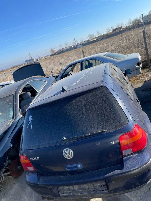 Голф 4 1.6sr на части/golf 4 1.6sr na chasti с. Стряма • OLX.bg